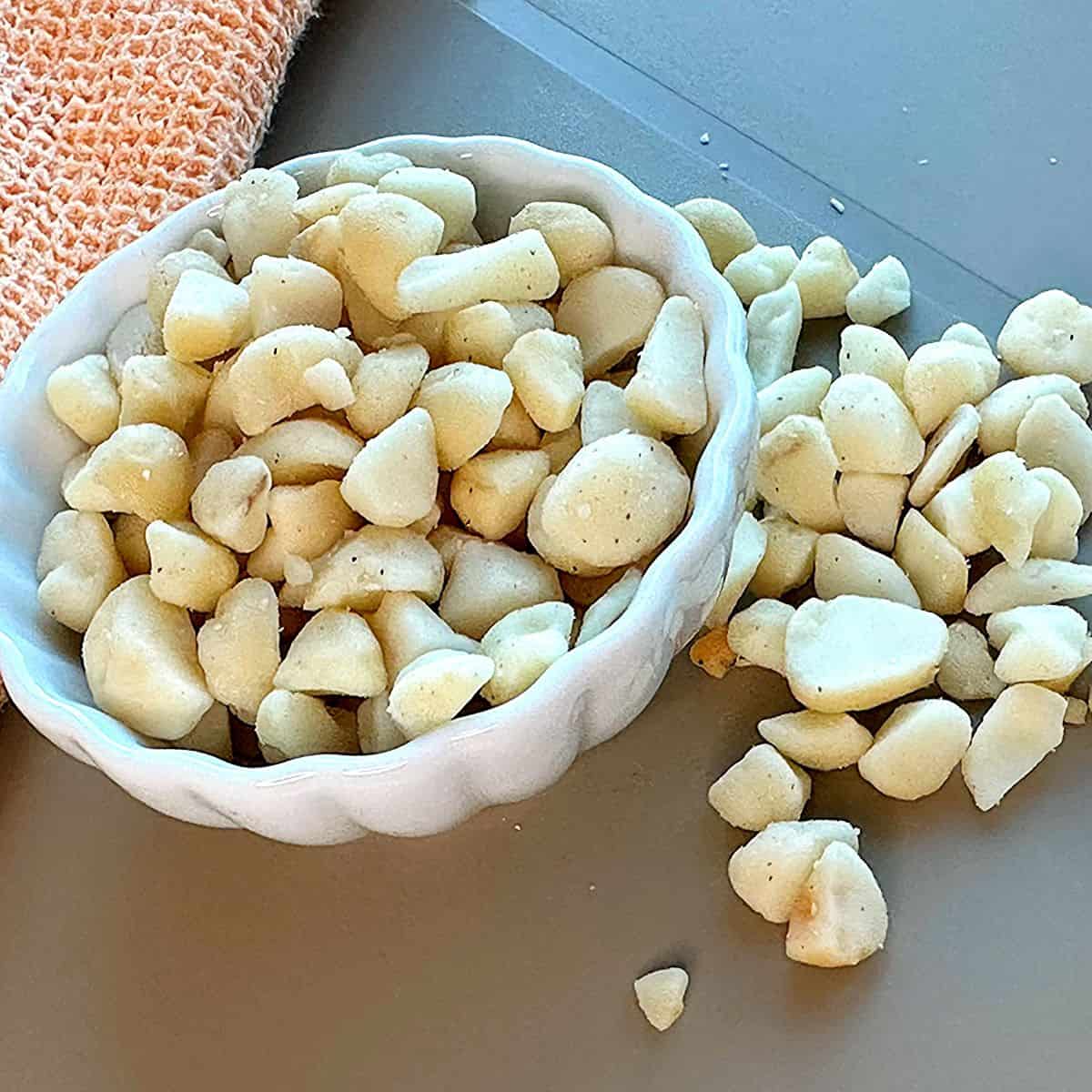 Brazil Nut Substitute: 4 Nuts and 3 Seeds – Food Hall by Jani