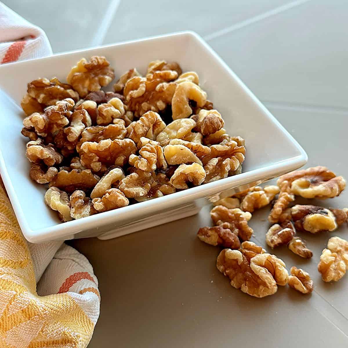 Brazil Nut Substitute: 4 Nuts and 3 Seeds – Food Hall by Jani